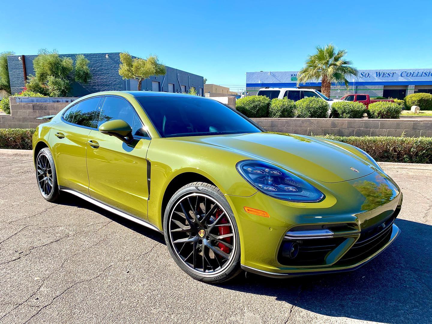 Porsche Panamera | Colorbomb Wraps
